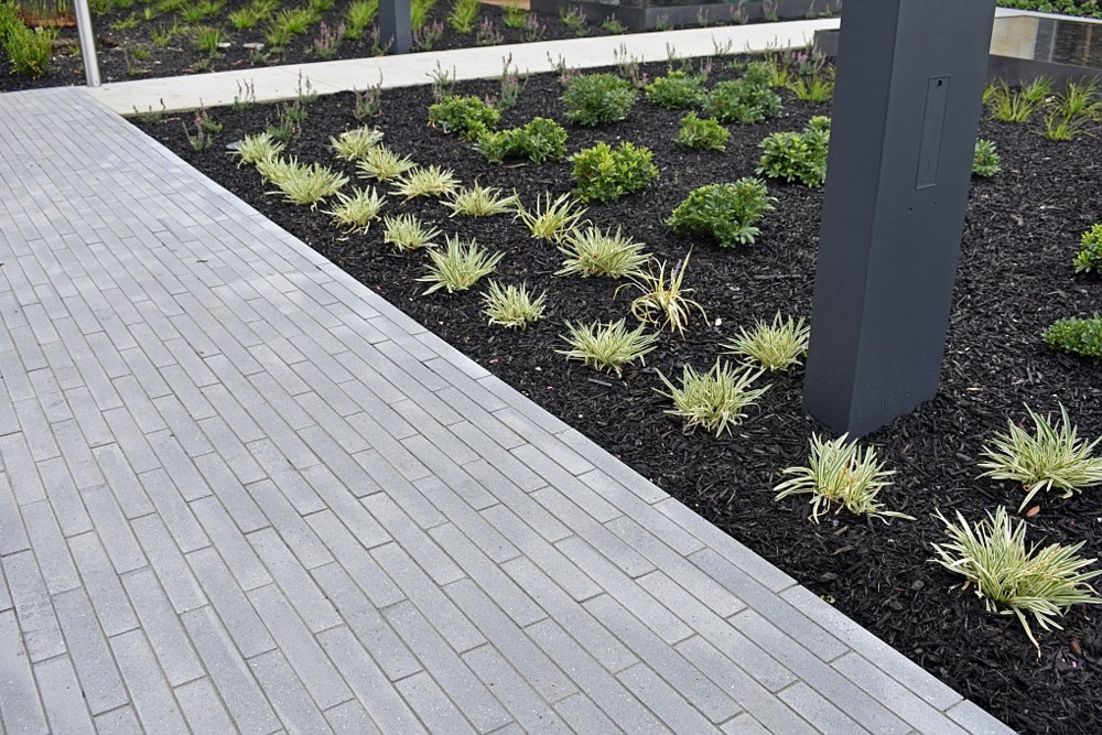Narrow Modular Pavers for Dealers and Suppliers
