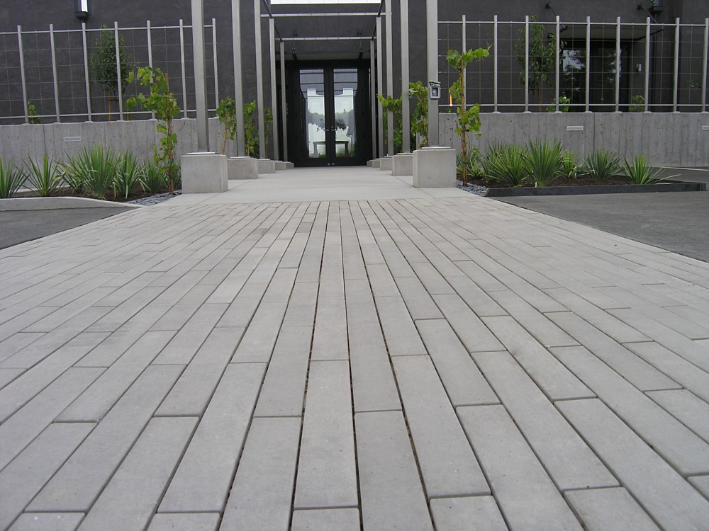 Narrow Modular Pavers for Dealers and Suppliers